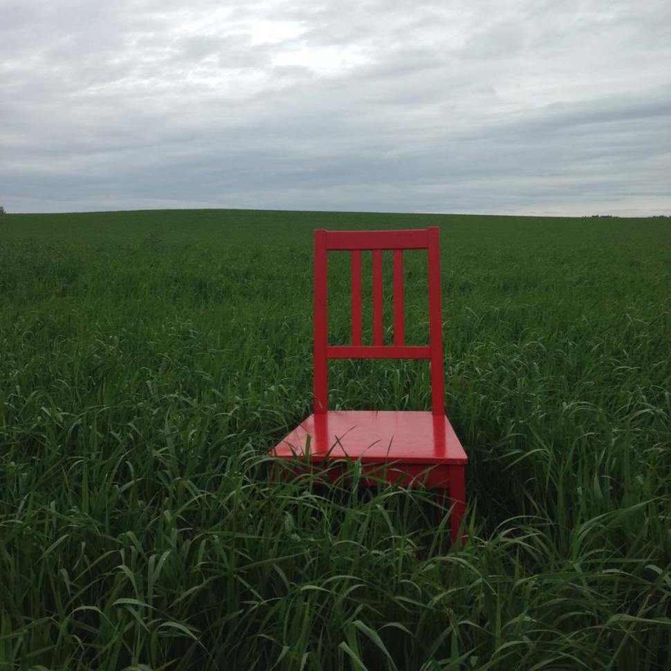 Spice Up Your iPhone Photography With Creative Props