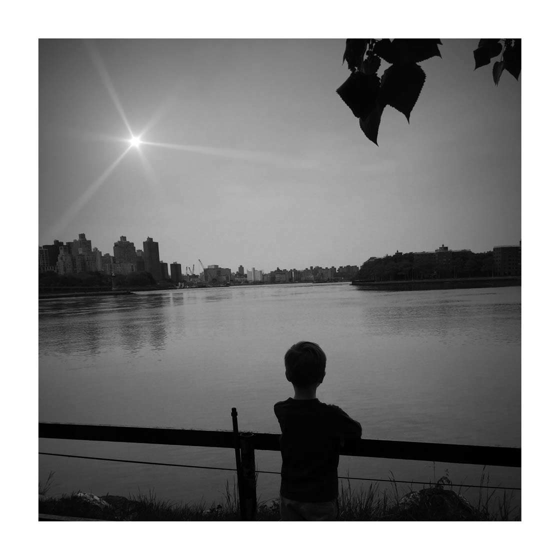 30 Incredible iPhone Photos That Convey Powerful Moods & Emotions