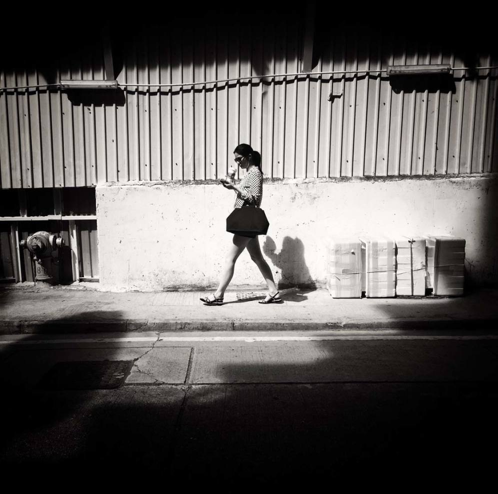 30 Stunning Black & White iPhone Photos
