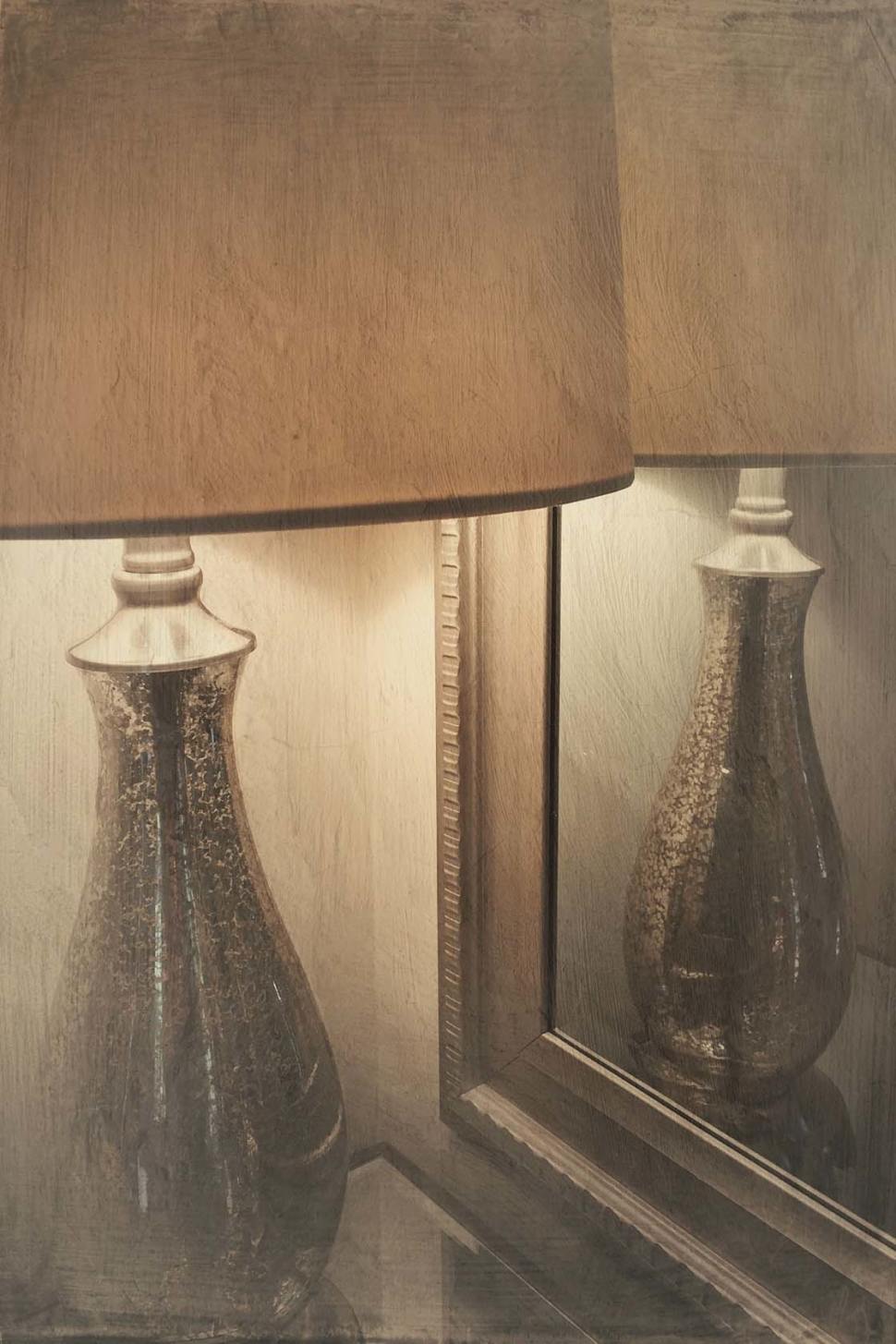 30 Incredible Reflection Photos Taken With An iPhone