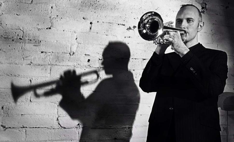 How To Shoot Incredible Music Photography With iPhone