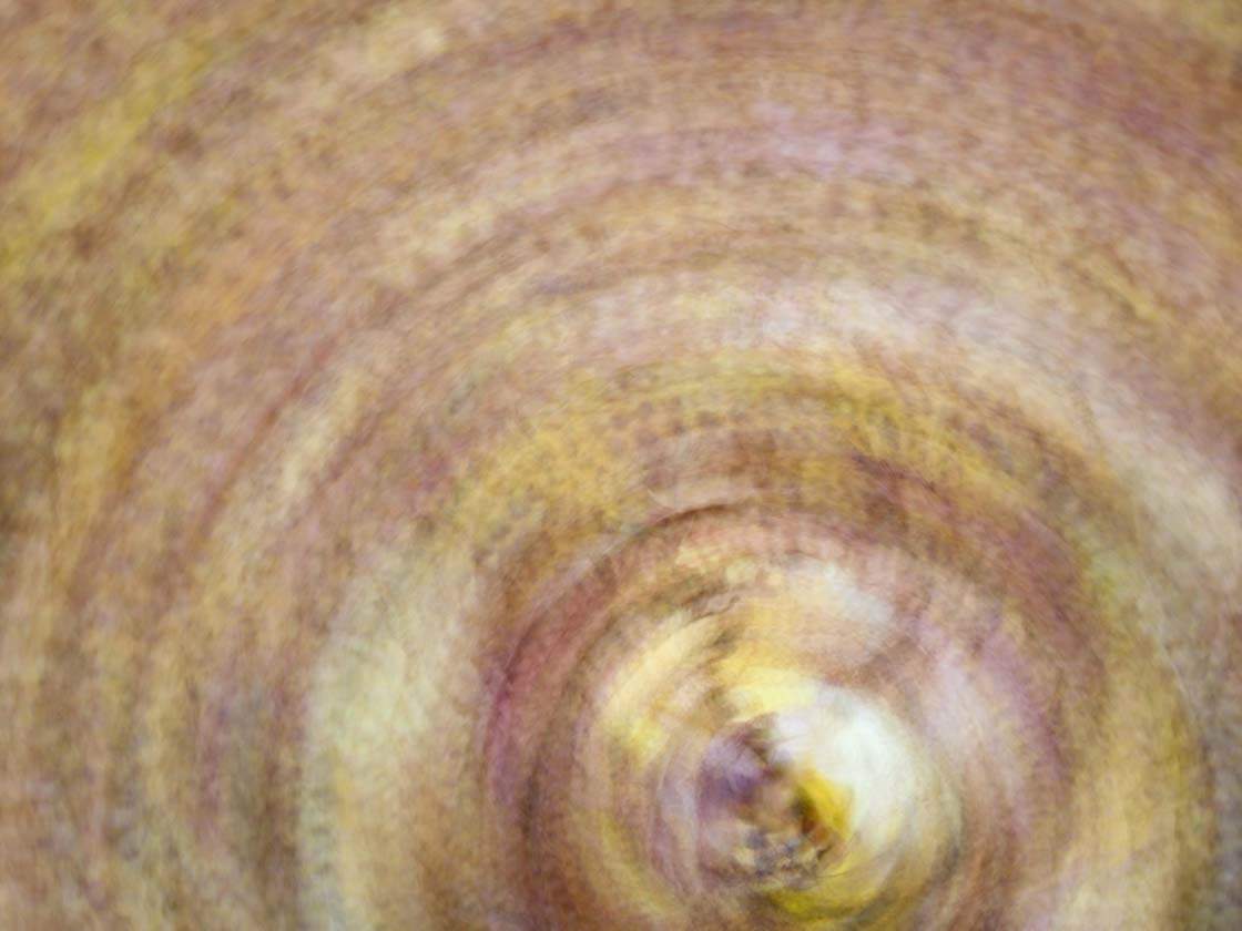How To Create Beautiful Slow Shutter Abstract Photos On iPhone