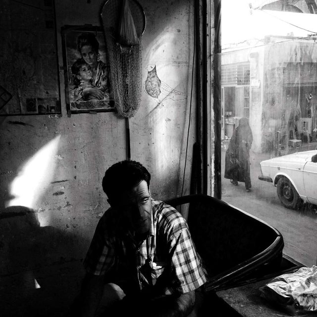 How Ali Shams Shoots Amazing iPhone Street Photos