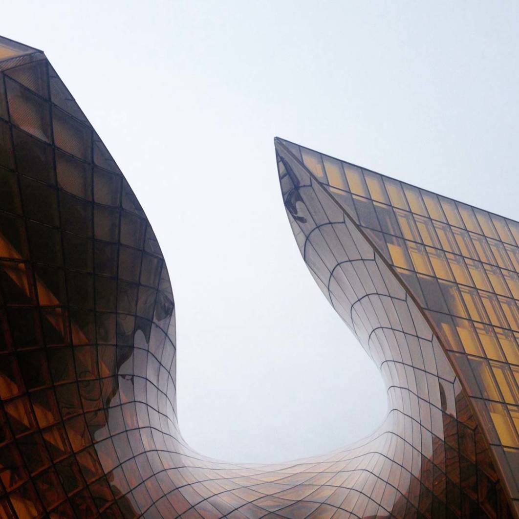 How Karen Vikke Takes Great Urban iPhone Photos