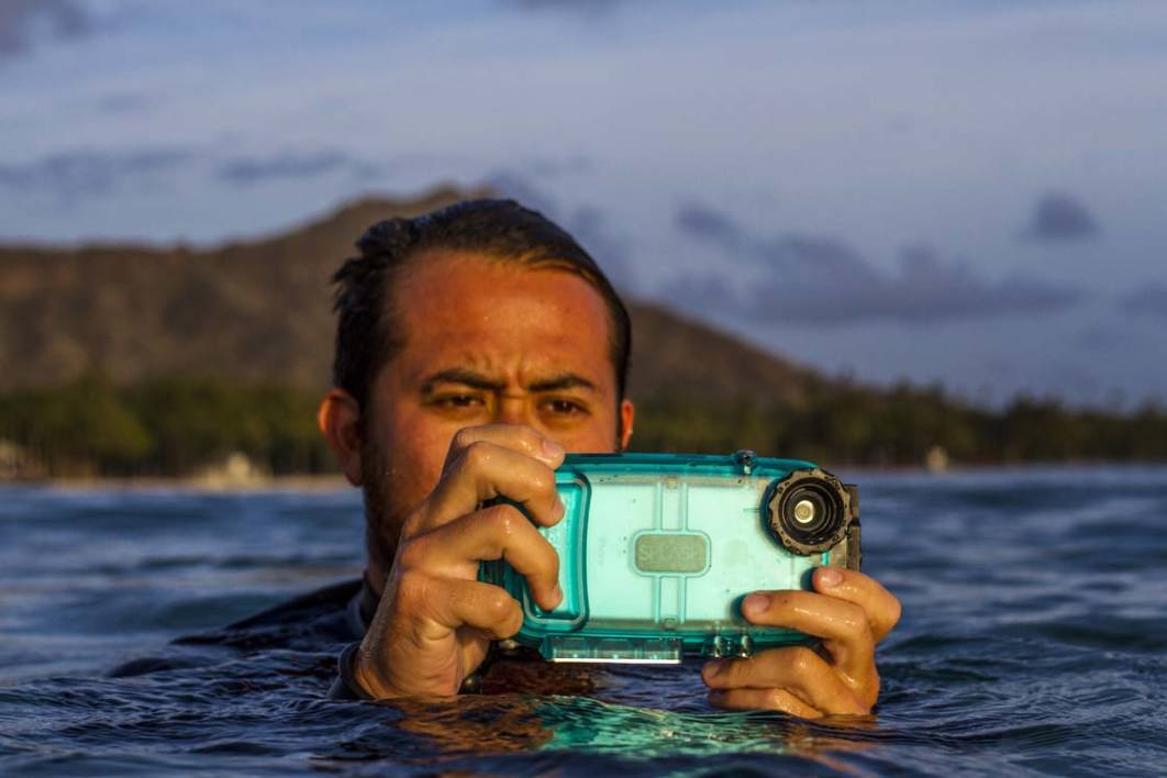 Take Great Underwater iPhone Photos With Watershot PRO Housing