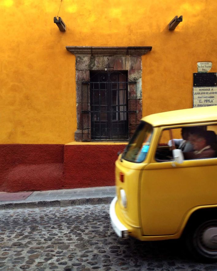 How To Take Great iPhone Photos Of Cars & Vehicles