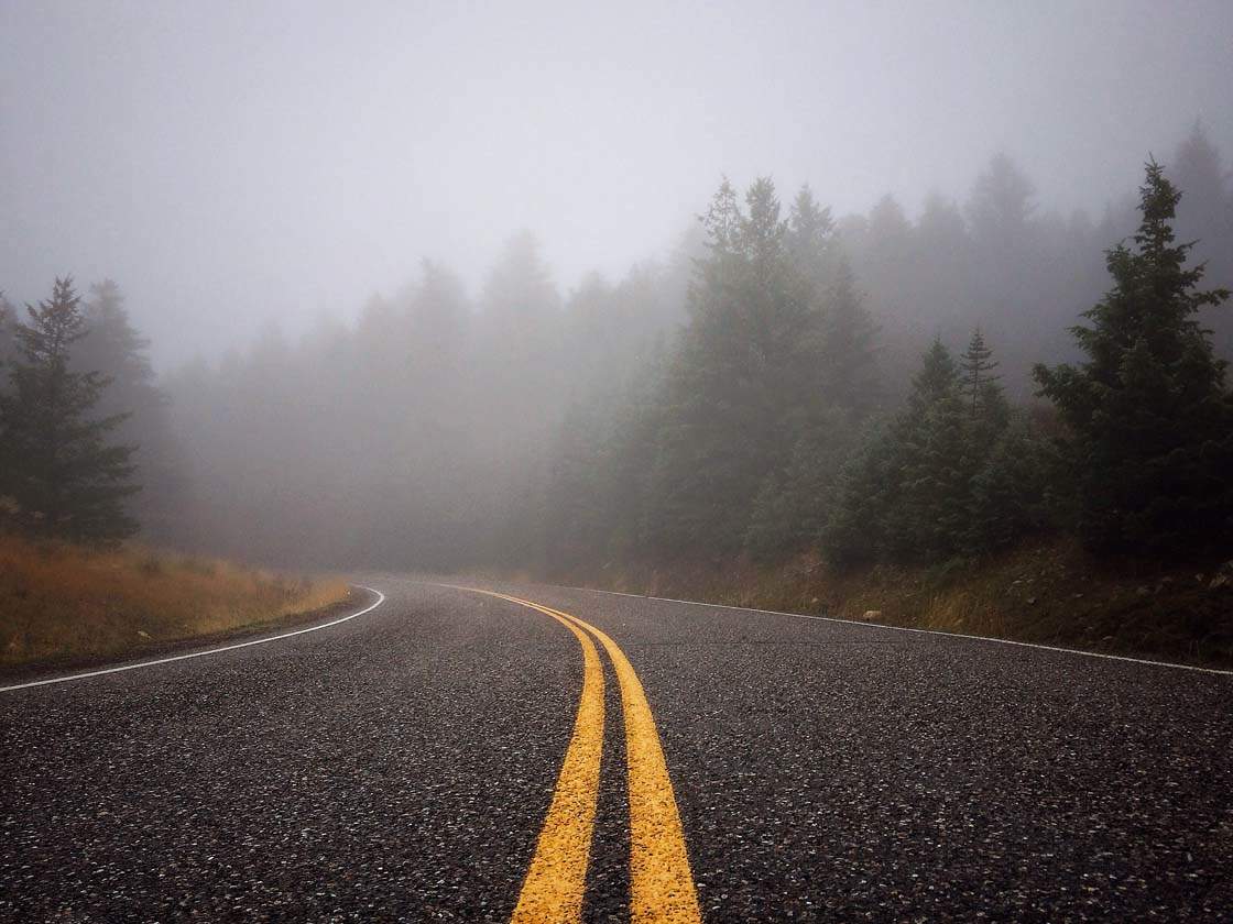 10 Great Ways To Use Leading Lines In Your iPhone Photos