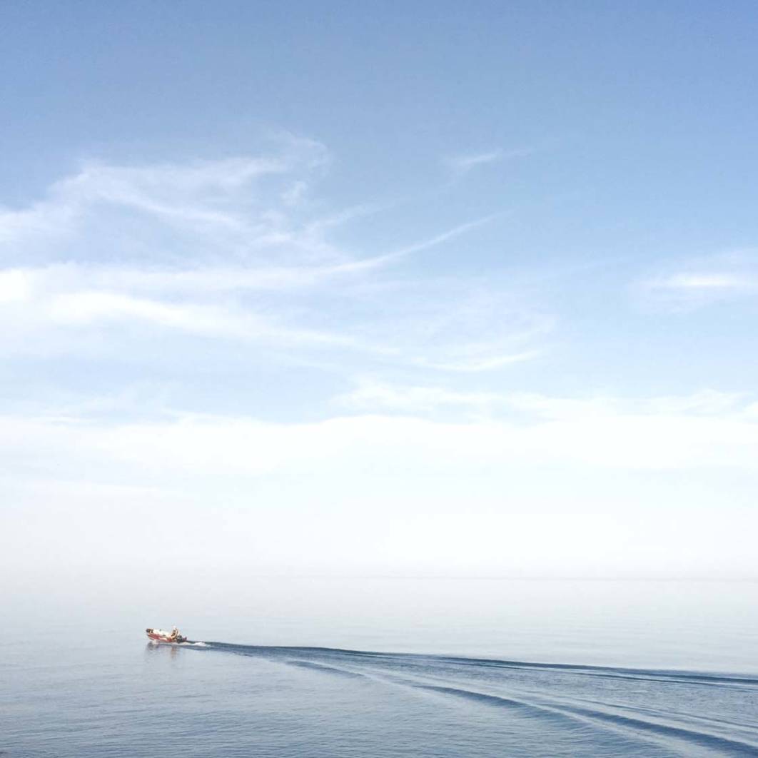 10 Tips For Shooting Stunning Minimalist Landscapes On iPhone