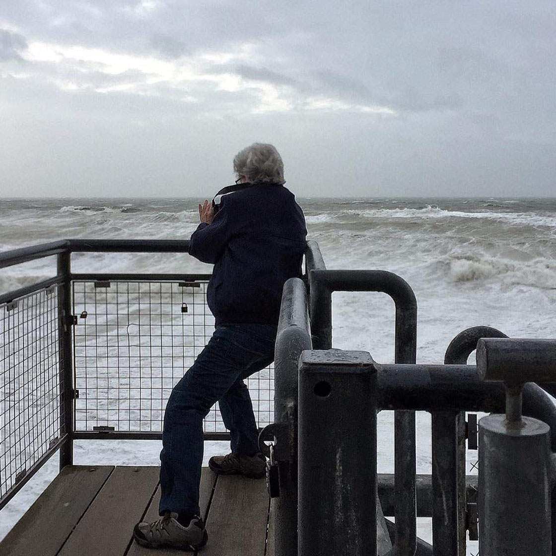 How To Take Better iPhone Photos From Interesting Viewpoints