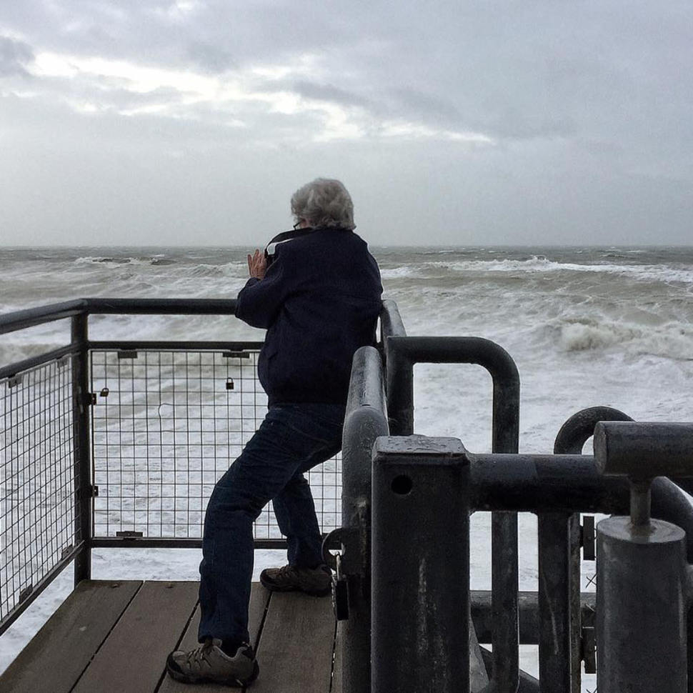 How To Take Better iPhone Photos From Interesting Viewpoints