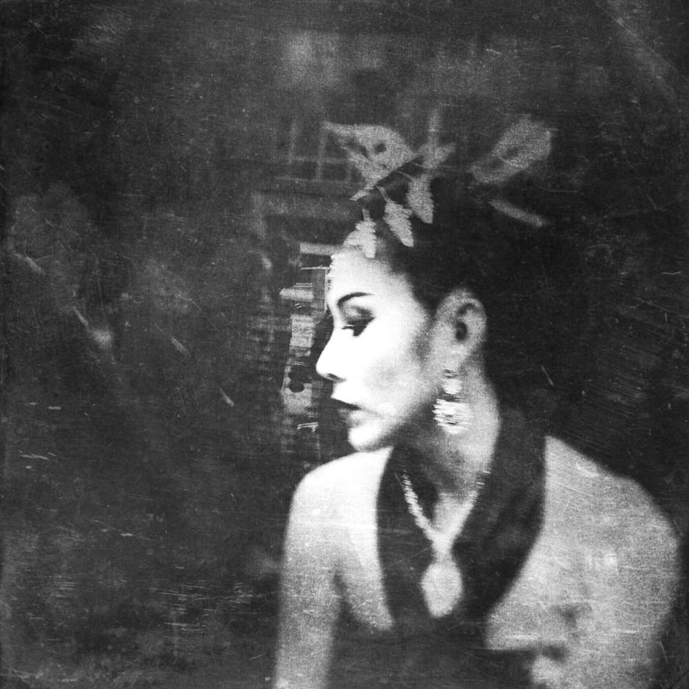 How Lee Atwell Tells Wonderful Stories Through Her iPhone Street ...