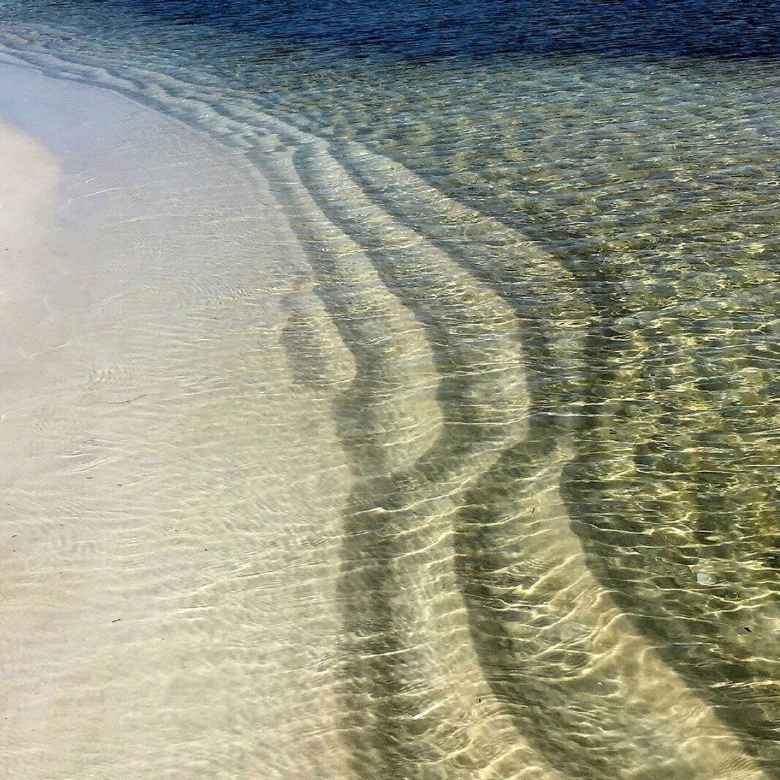 10 Easy Ways To Create Stunning Minimalist Compositions