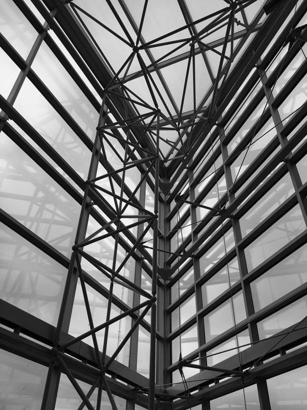 10 Tips For Taking Stunning iPhone Photos Of Building Interiors