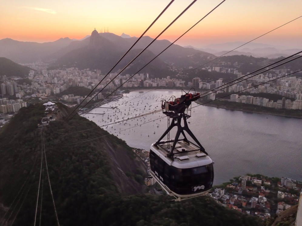 How Neal Kumar Takes Stunning Urban iPhone Photos