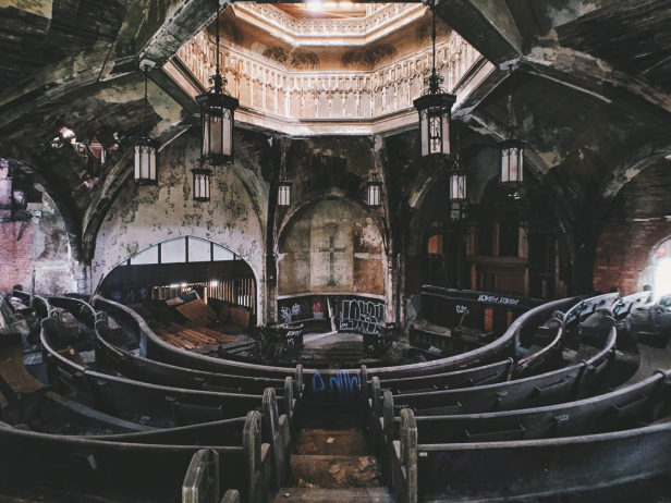 How Neal Kumar Takes Stunning Urban iPhone Photos