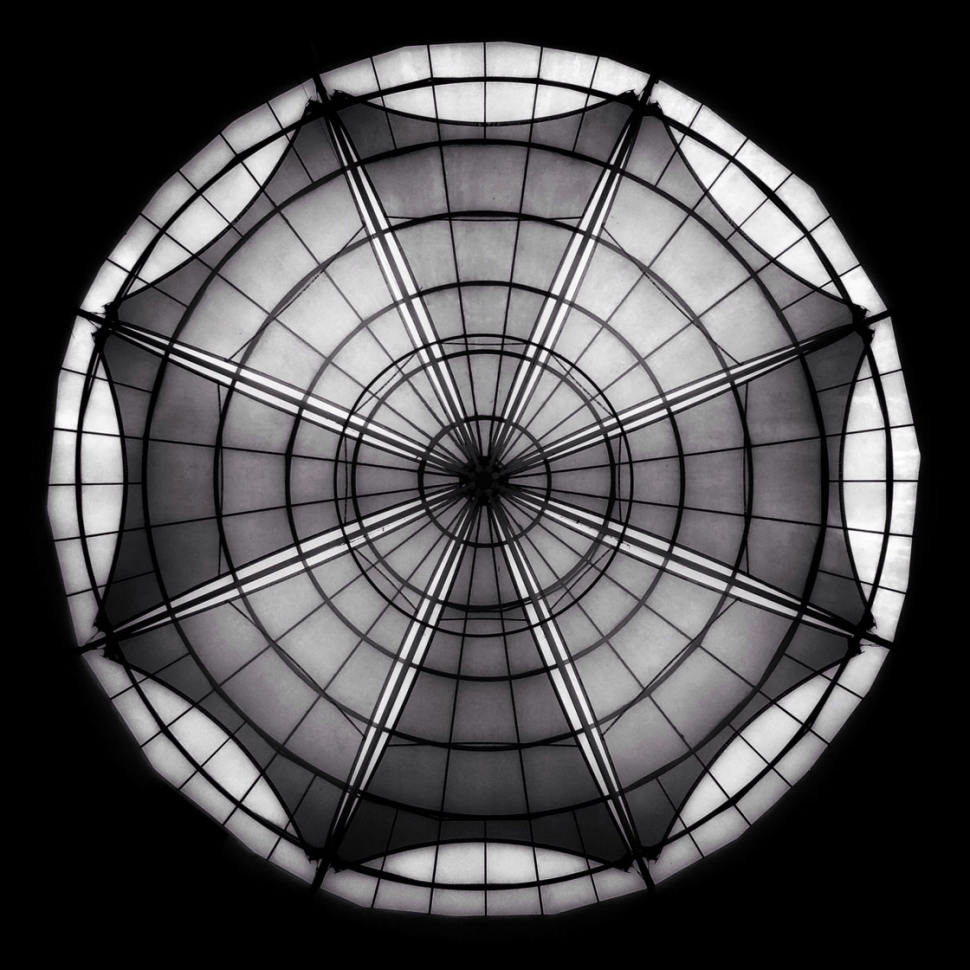 30 Incredible Black & White iPhone Photos