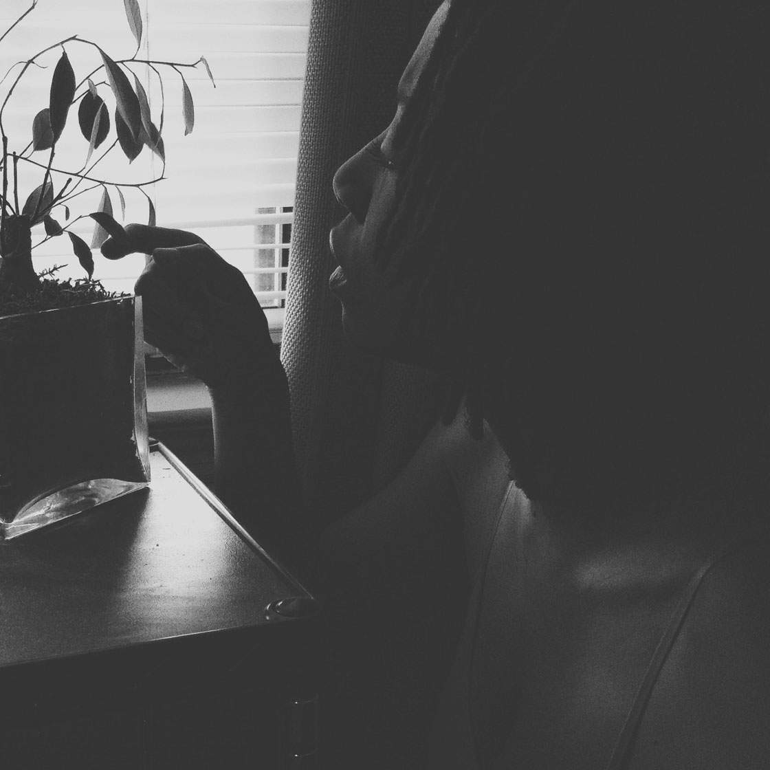 6 Ways To Create Mood And Atmosphere In Your iPhone Photos