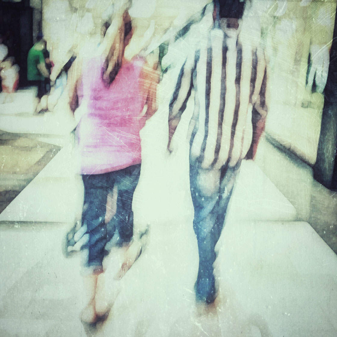 6 Ways To Create Mood And Atmosphere In Your iPhone Photos