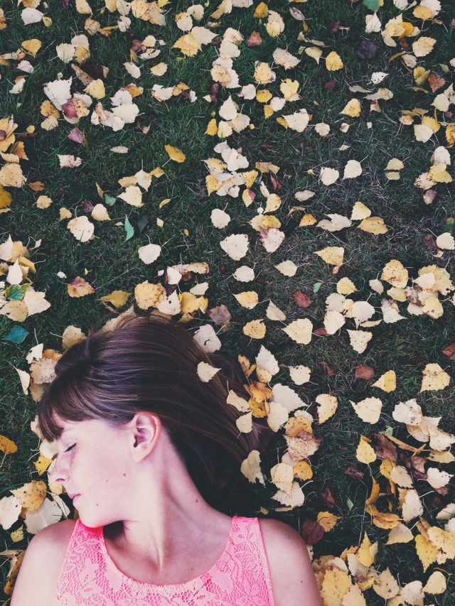 10 Ways To Take More Interesting iPhone Photos Of People