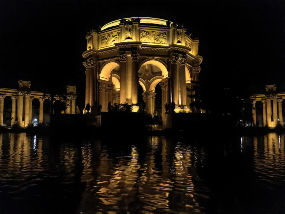 30 Stunning iPhone Photos Taken At Night