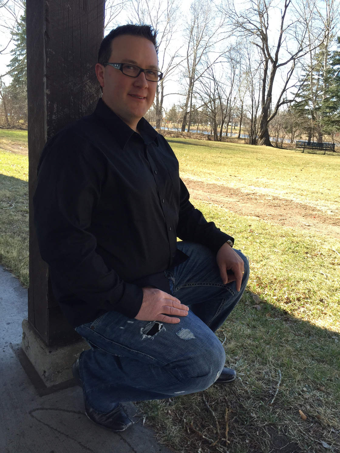 8 Portrait Posing Tips For Gorgeous Portrait Photos On iPhone