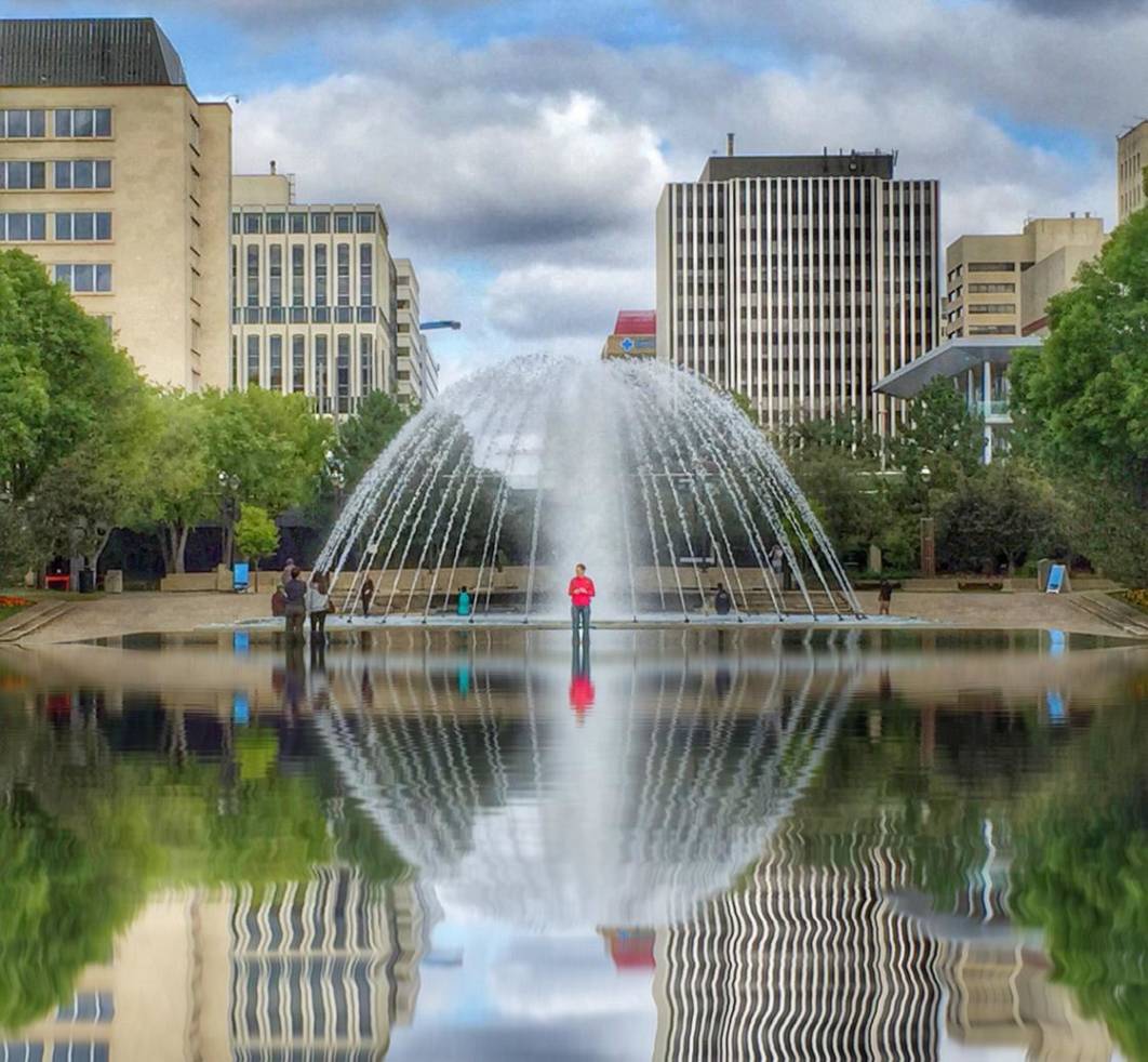 30 Outstanding iPhone Photos Of Urban Scenes