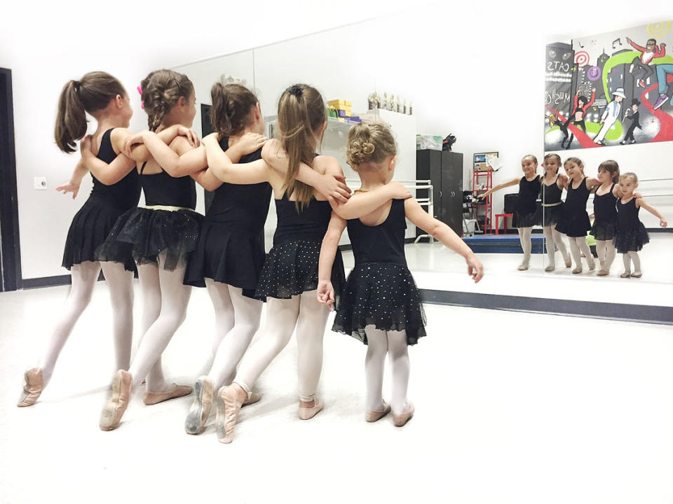 7 Steps To Capturing Perfect Group Photos With Your iPhone