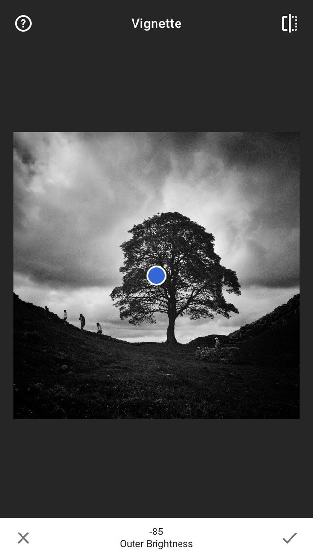 How To Use The Vignette Tool To Create Dramatic iPhone Photos