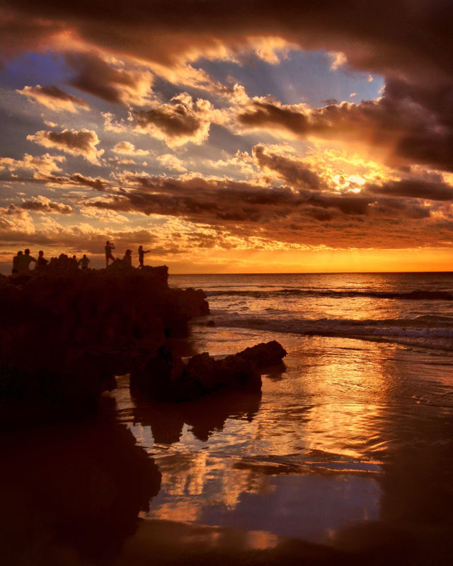 30 Brilliant iPhone Photos of the Golden Hour