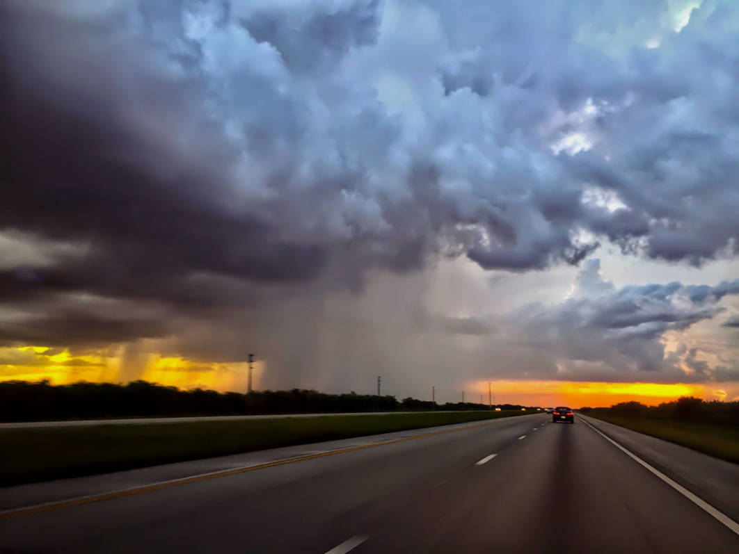 30 Brilliant iPhone Photos of the Golden Hour