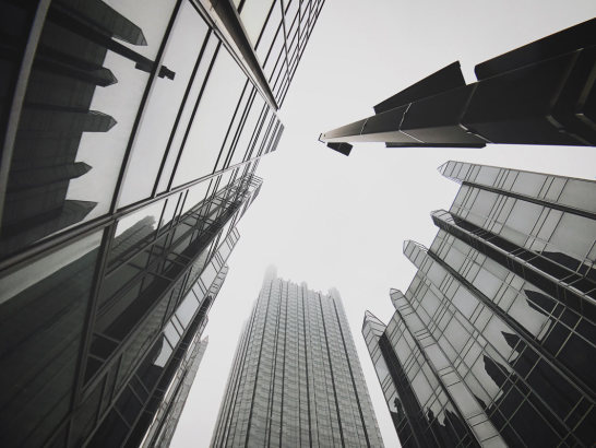 7 Perspective Photography Tips For Unique iPhone Photos