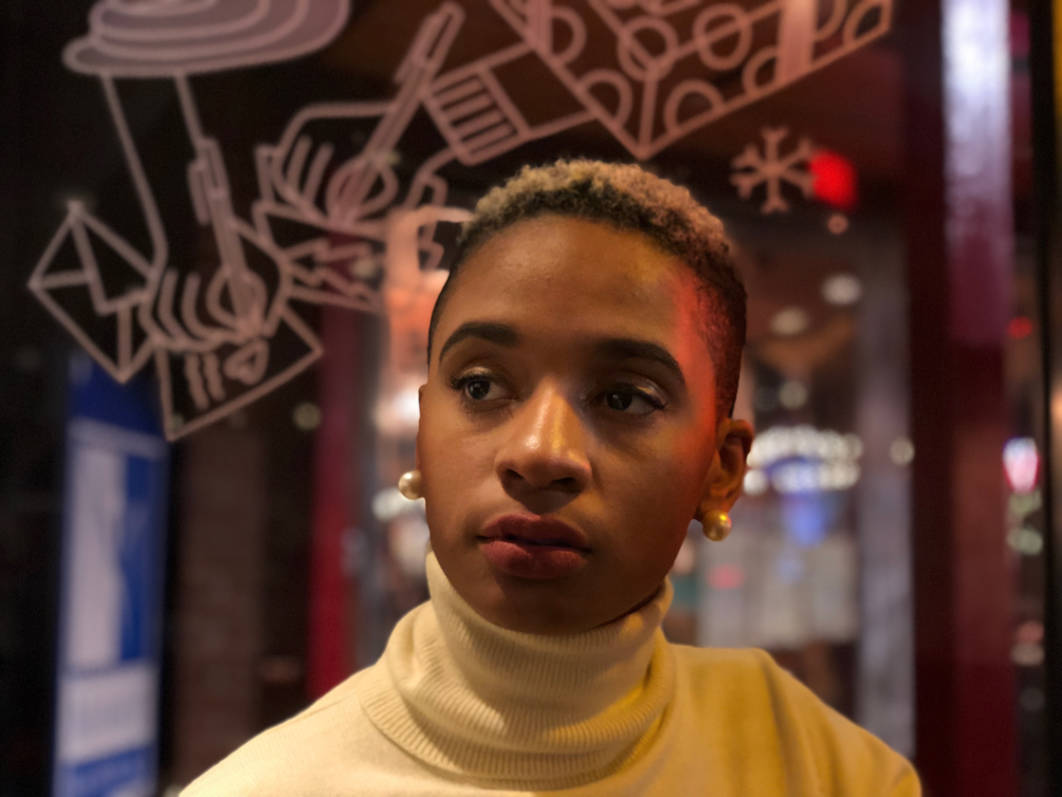 How To Use Portrait Lighting To Enhance Your iPhone Portrait Photos