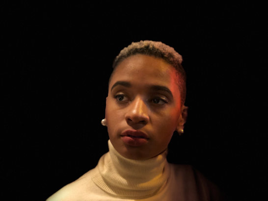 How To Use Portrait Lighting To Enhance Your iPhone Portrait Photos