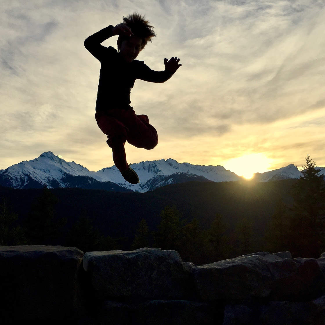 8 Tips For Extraordinary Sunset Photography On iPhone