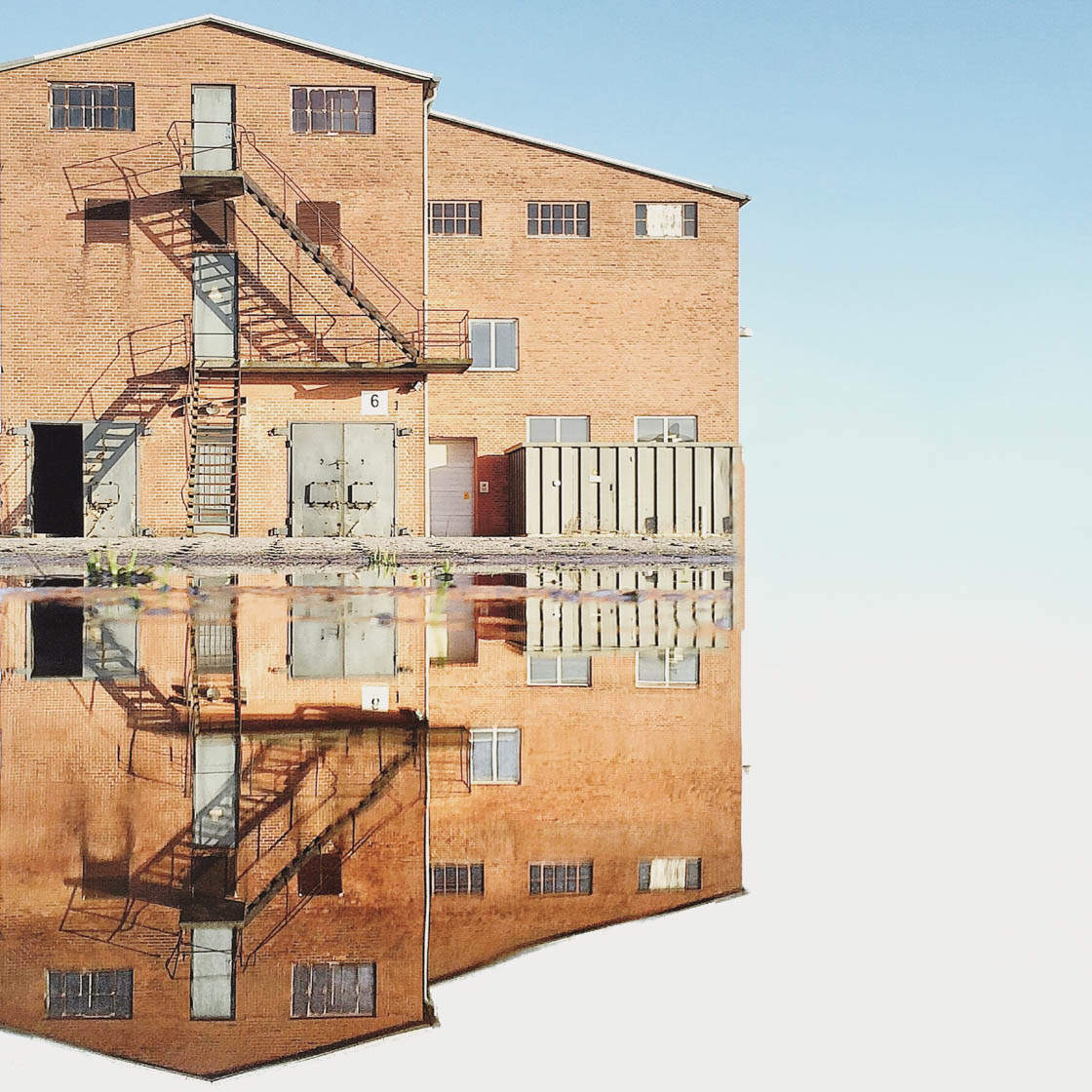 7 Tips For Incredible Urban Photography On iPhone