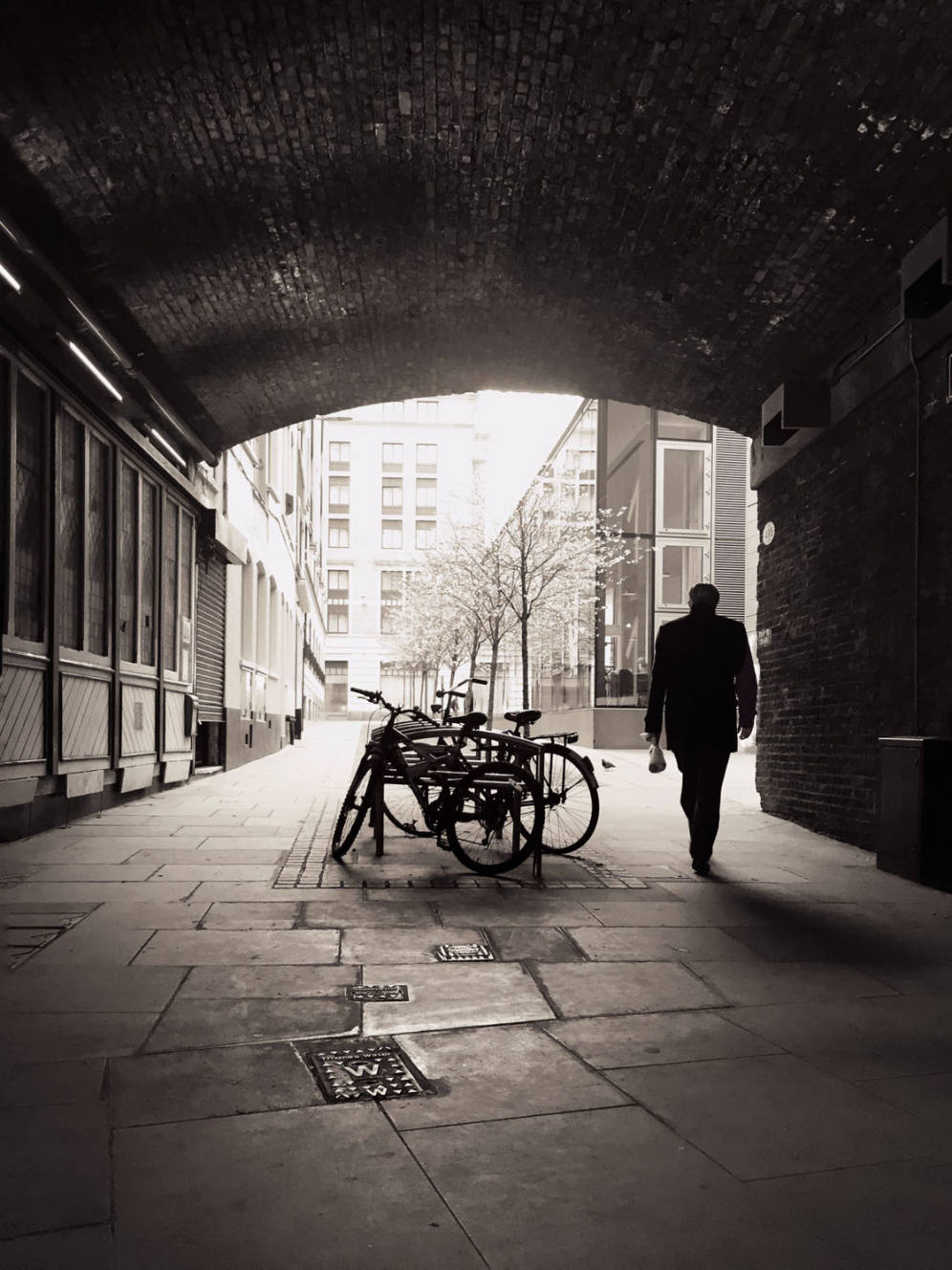 30 Incredible Examples Of iPhone Street Photography