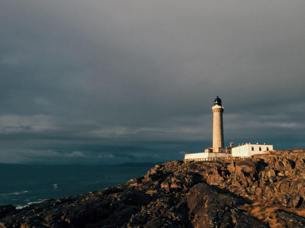 11 Clever Ways To Use Buildings In Your iPhone Landscape Photos