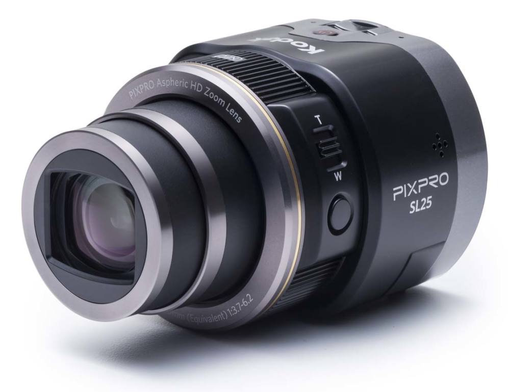 Kodak PIXPRO Zoom Lens Turns Your IPhone Into A Powerful Camera