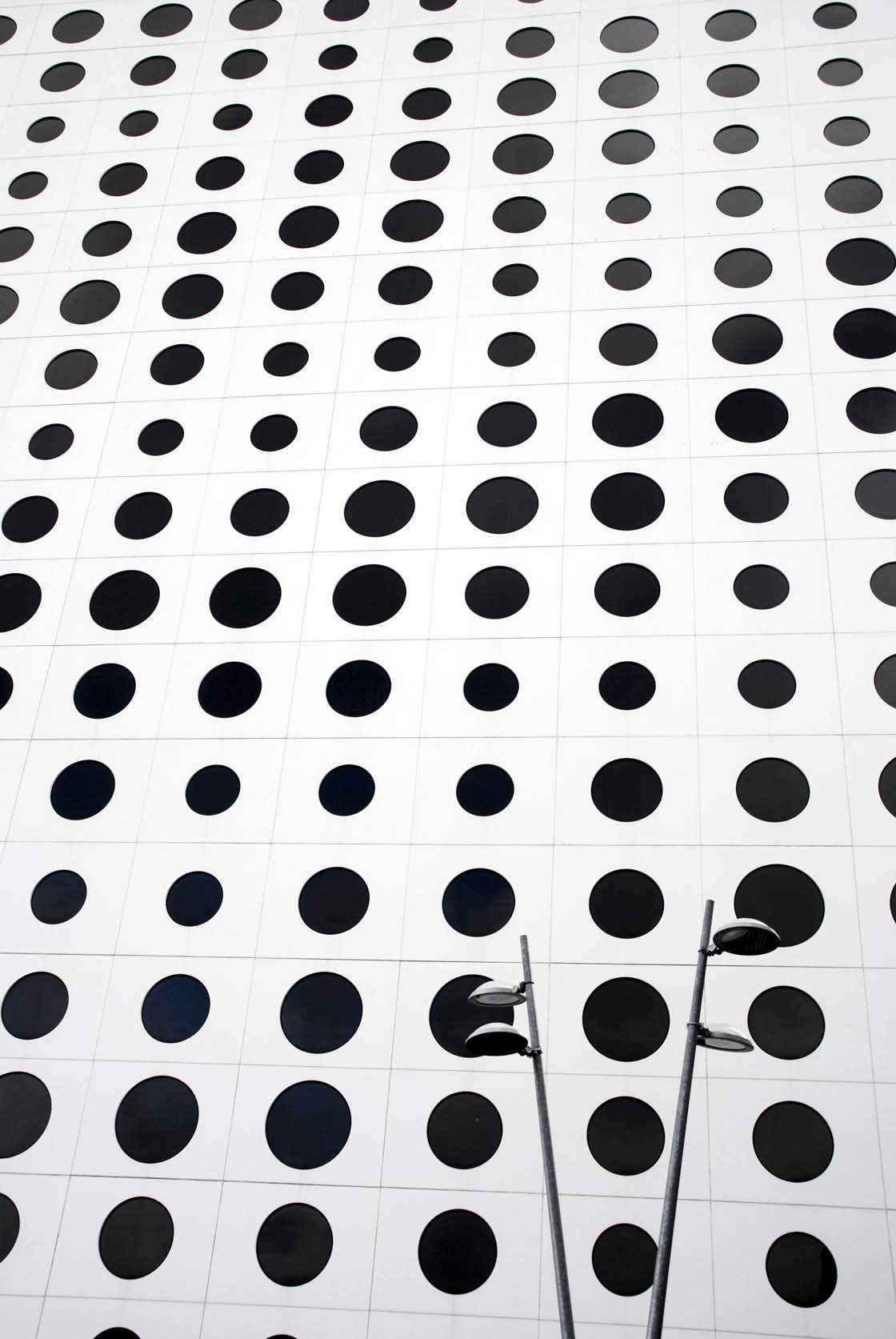 How Marcus Cederberg Takes Amazing Minimalist iPhone Photos