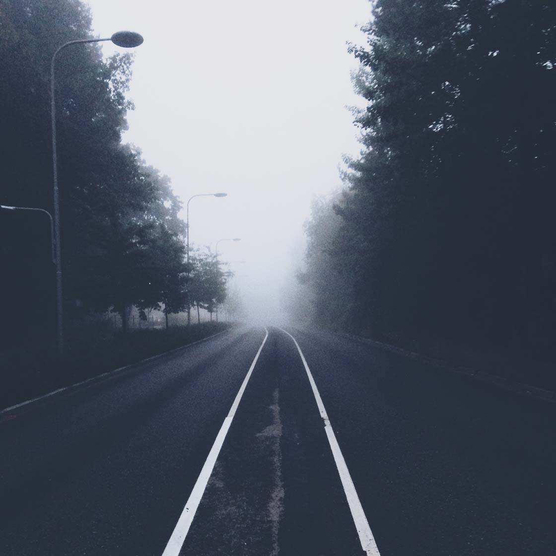 9 Tips For Creating A Sense Of Drama In Your iPhone Photos