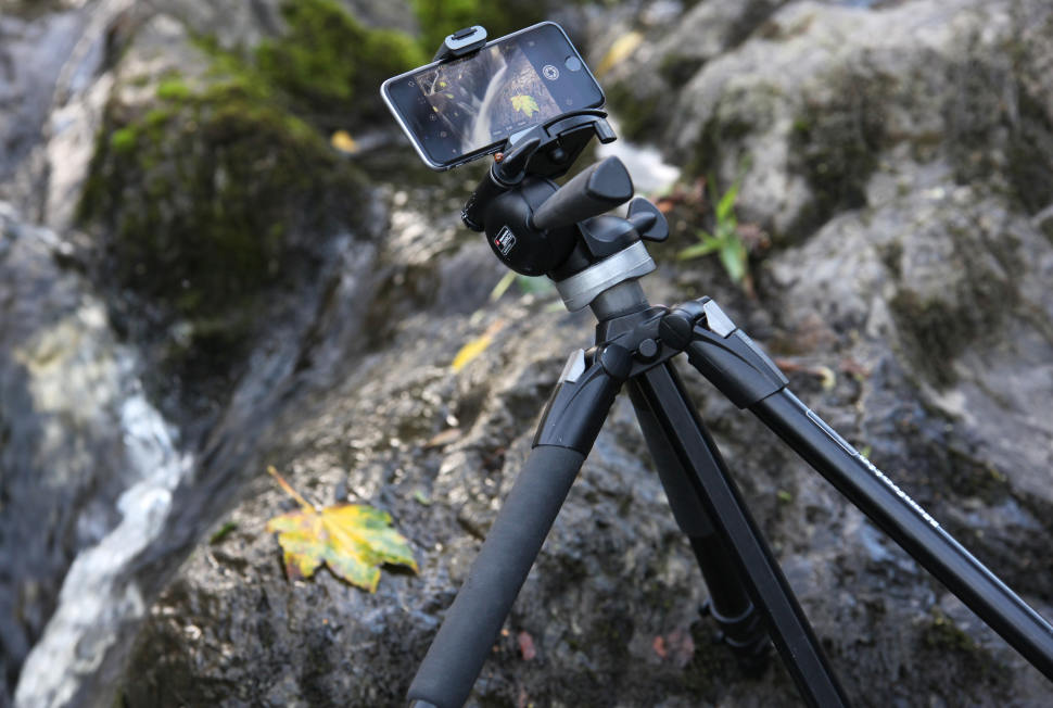 How To Convert Your iPhone Live Photos Into Long Exposure Photos