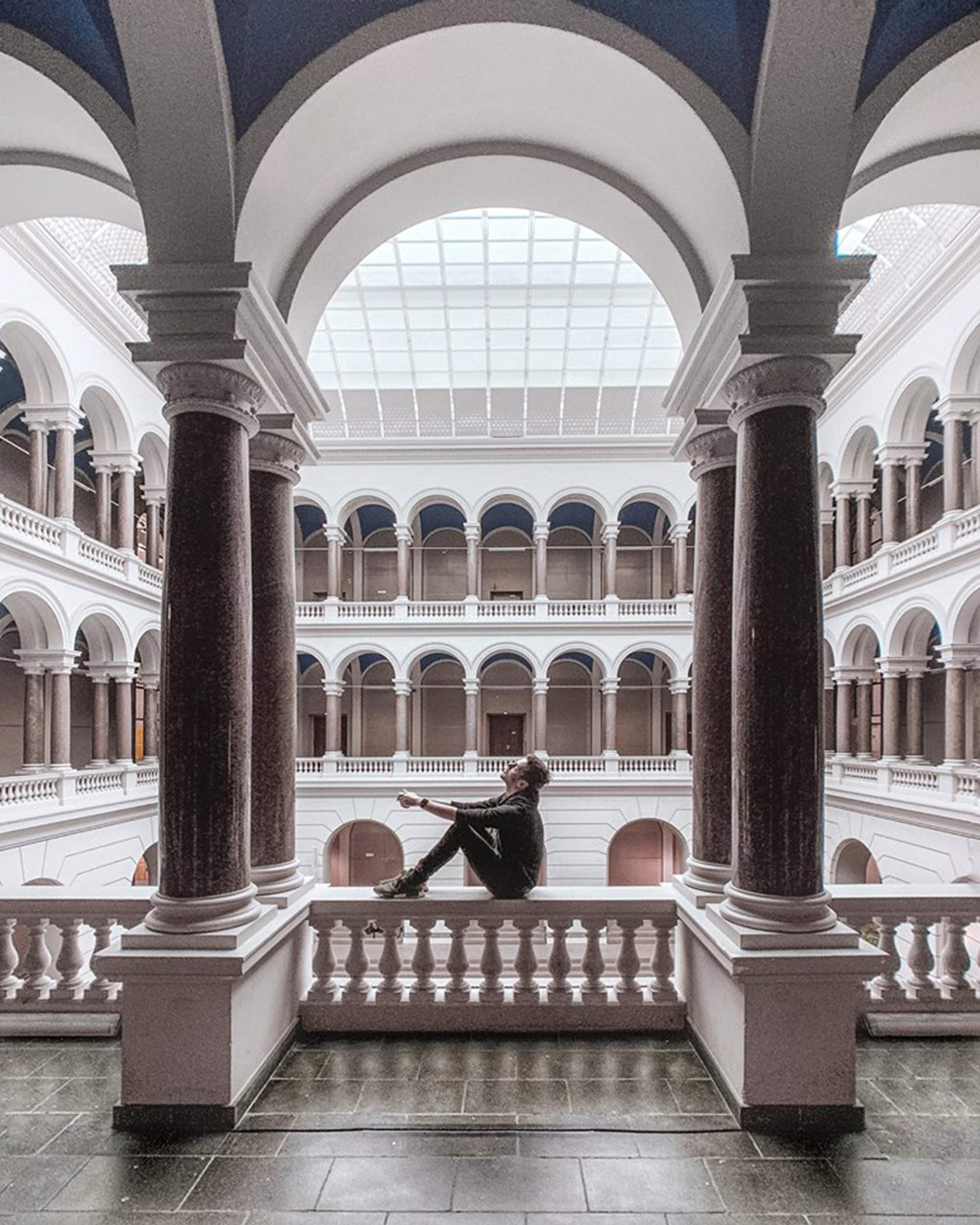 10 Tips For Extraordinary Architecture Photography On iPhone