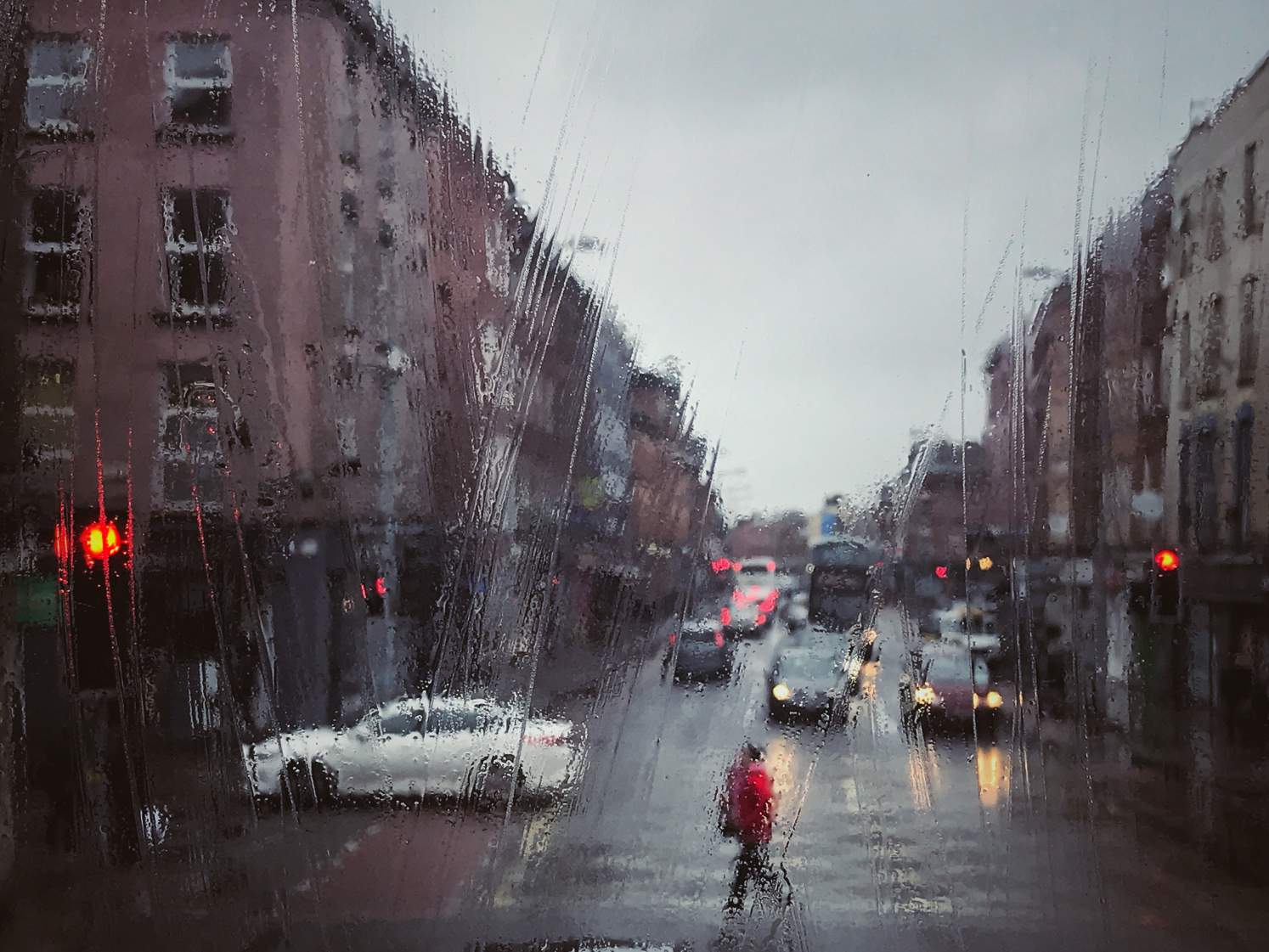 8 Easy Ways To Shoot More Creative Street Photography On iPhone