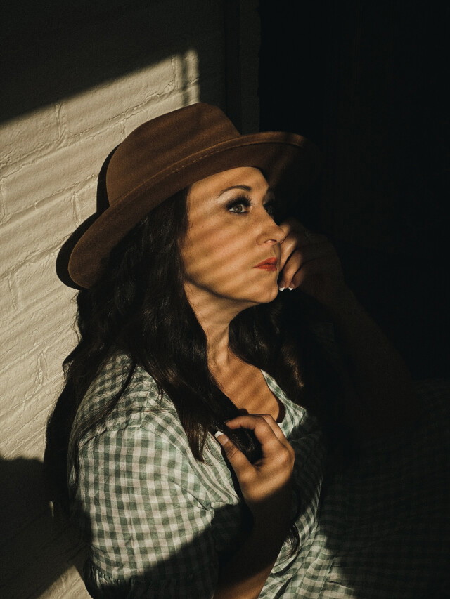 7 Ways To Shoot Interesting Portrait Photos On iPhone