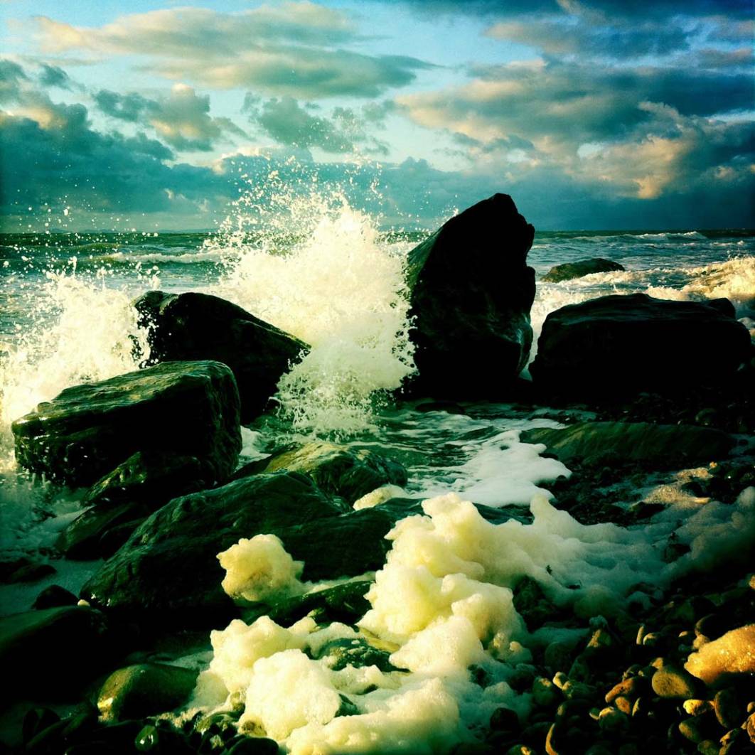 10 Tips For Taking Stunning iPhone Beach Photos