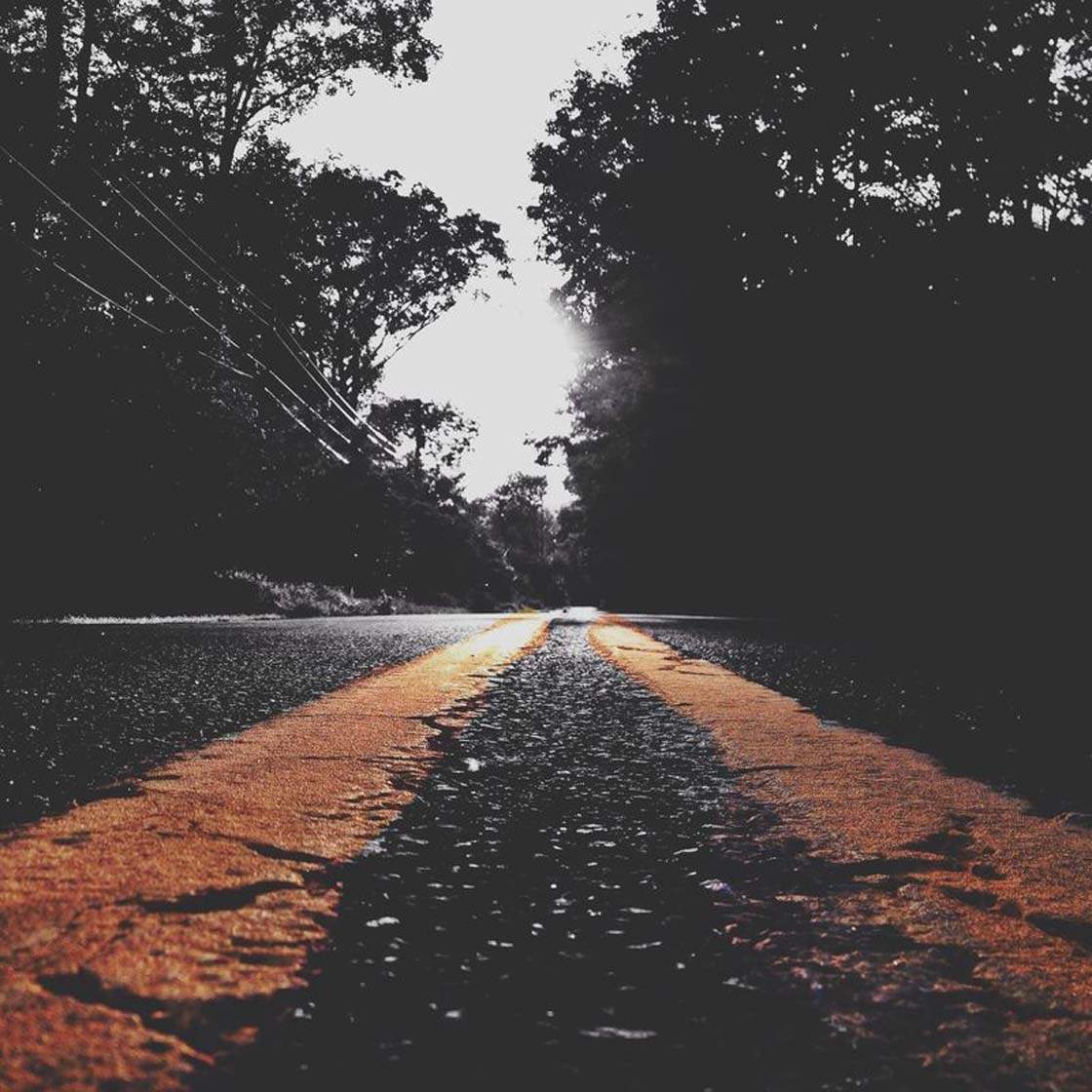 30 Great Examples of Using Lines in iPhone Photography