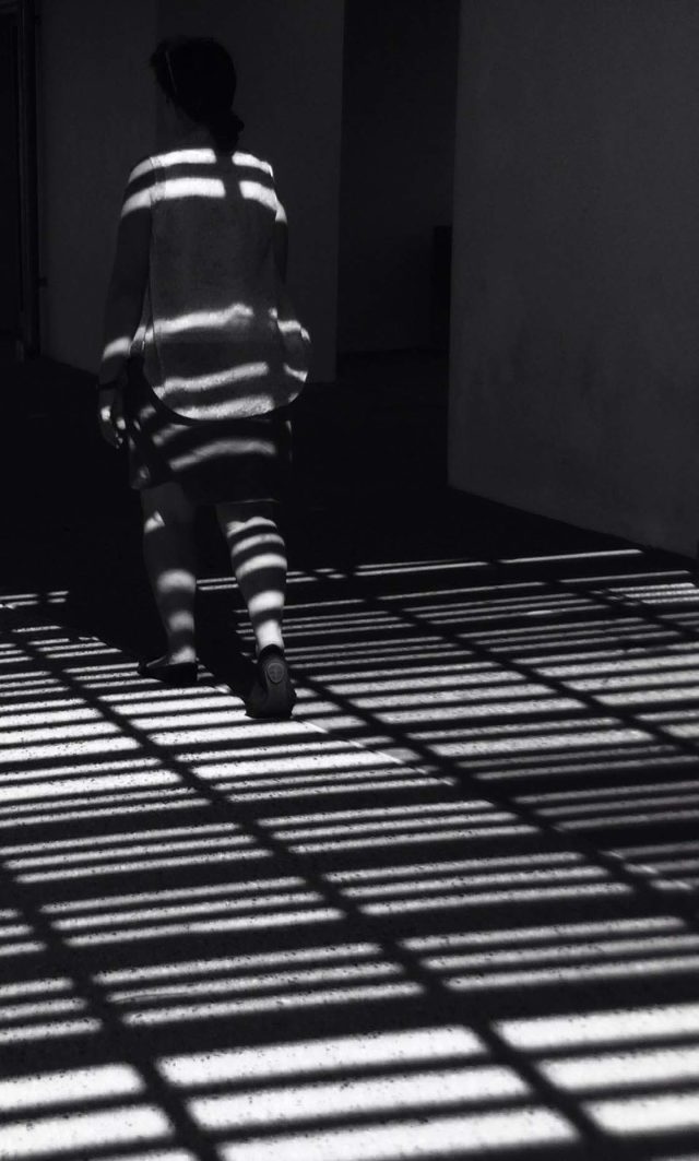 30 Great Examples of Using Lines in iPhone Photography