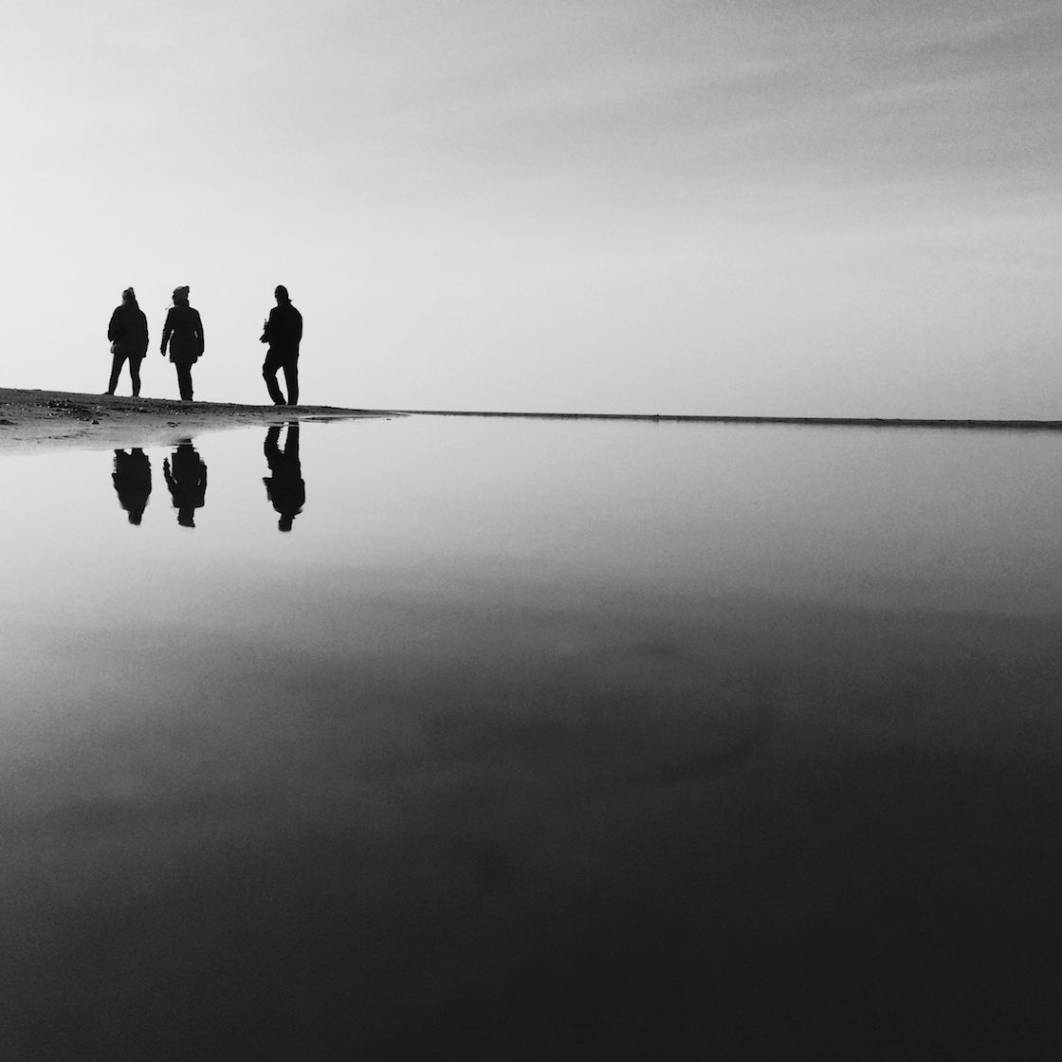 How To Create Powerful IPhone Photos Using Negative Space How To Create Powerful IPhone Photos Using Negative Space