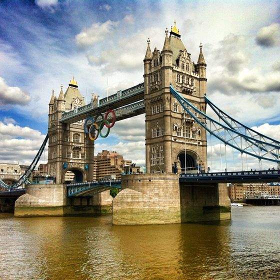 30 Incredible iPhone Photos of Bridges