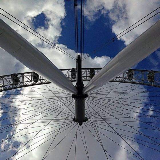 30 iPhone Photos Taken From an Extraordinary Angle